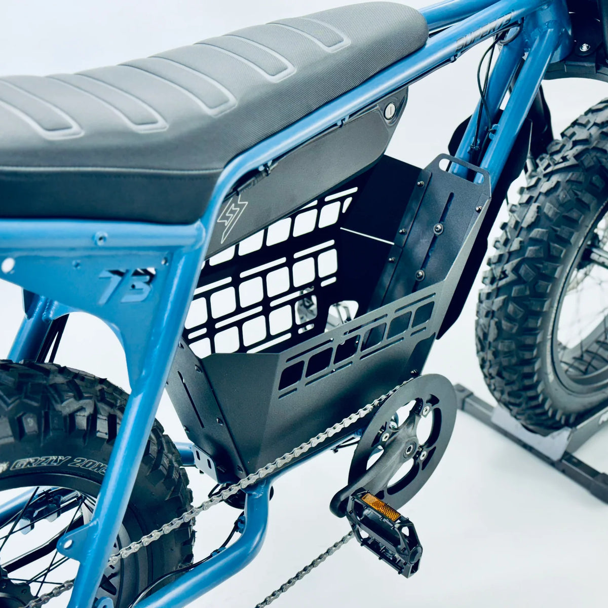 IRV Labs Center Cargo Basket - Super73 ZX/Z Adventure – Ski Town All-Stars